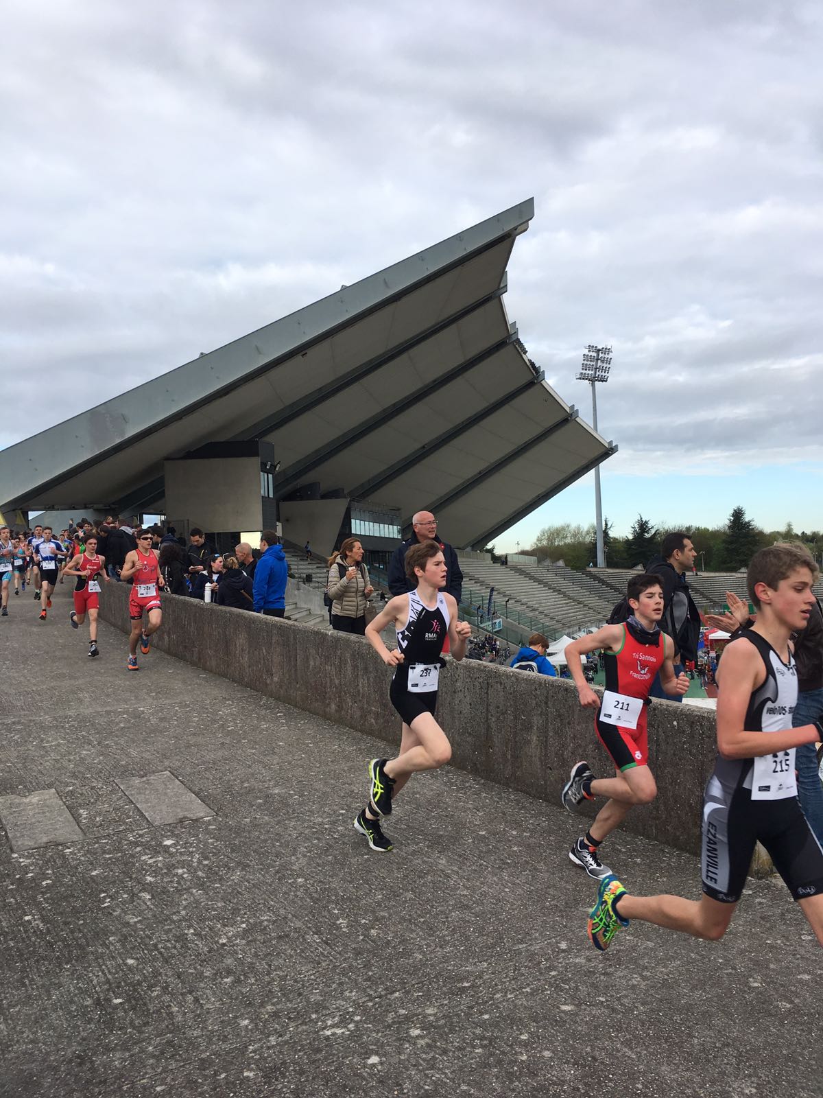 Le club RMA Triathlon Paris en finale du championnat de France de ... Le club RMA Triathlon Paris en finale du championnat de France de ...